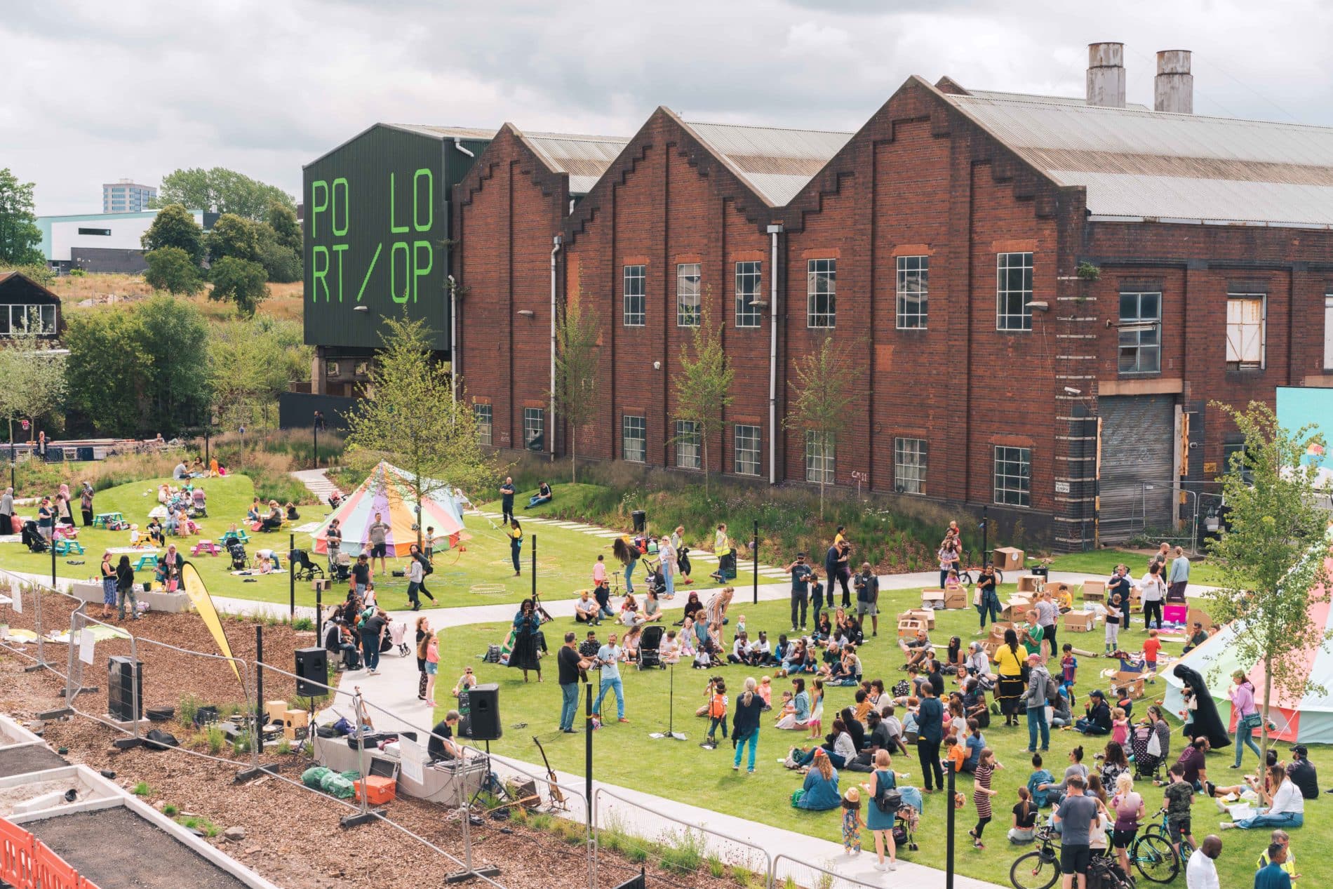 CIVIC SQUARE, spurring transition at the neighbourhood level — Atlas of ...